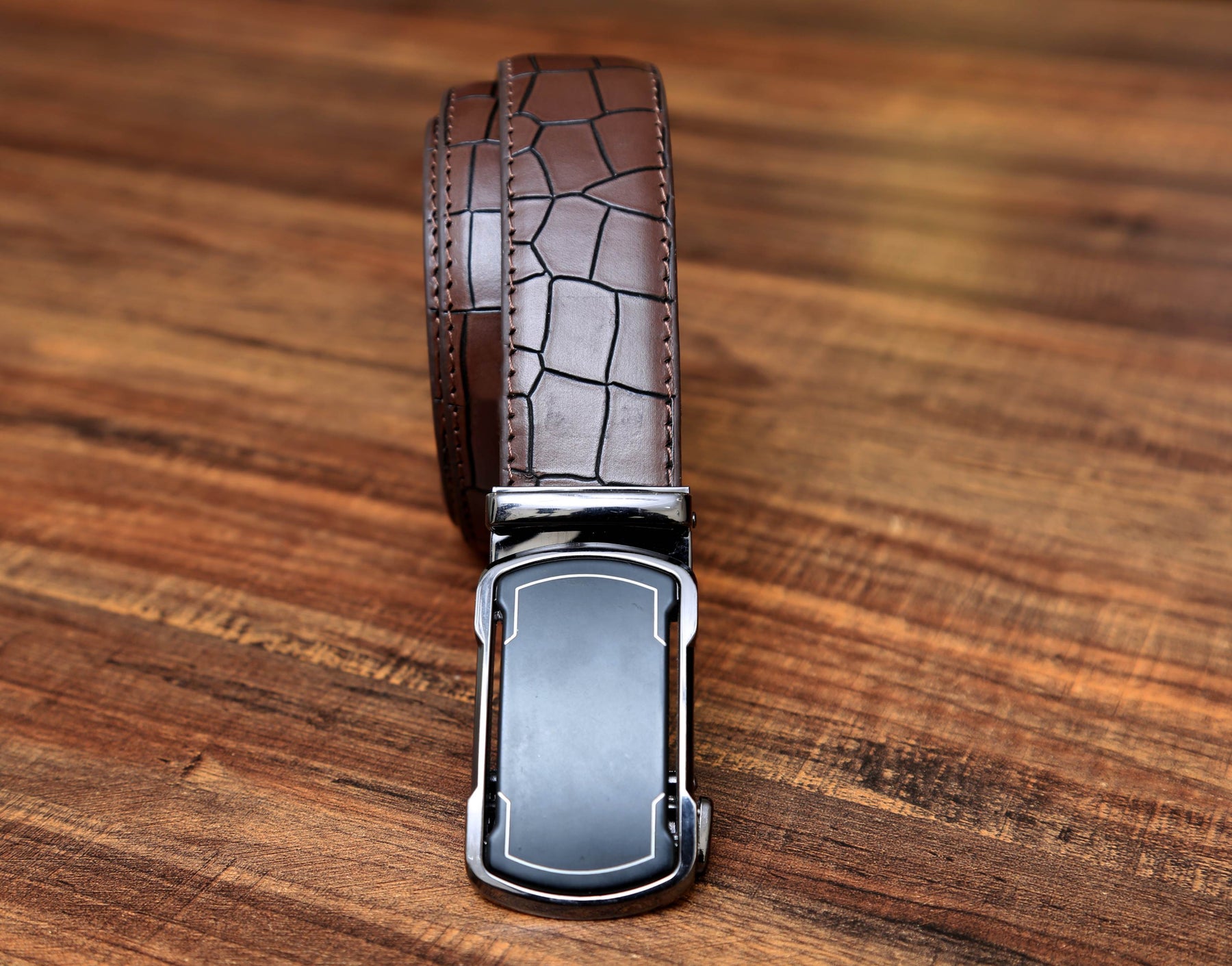 Pakistan Leather-craft | Pakistan Leather Products | Belts-Bags-Jackets ...
